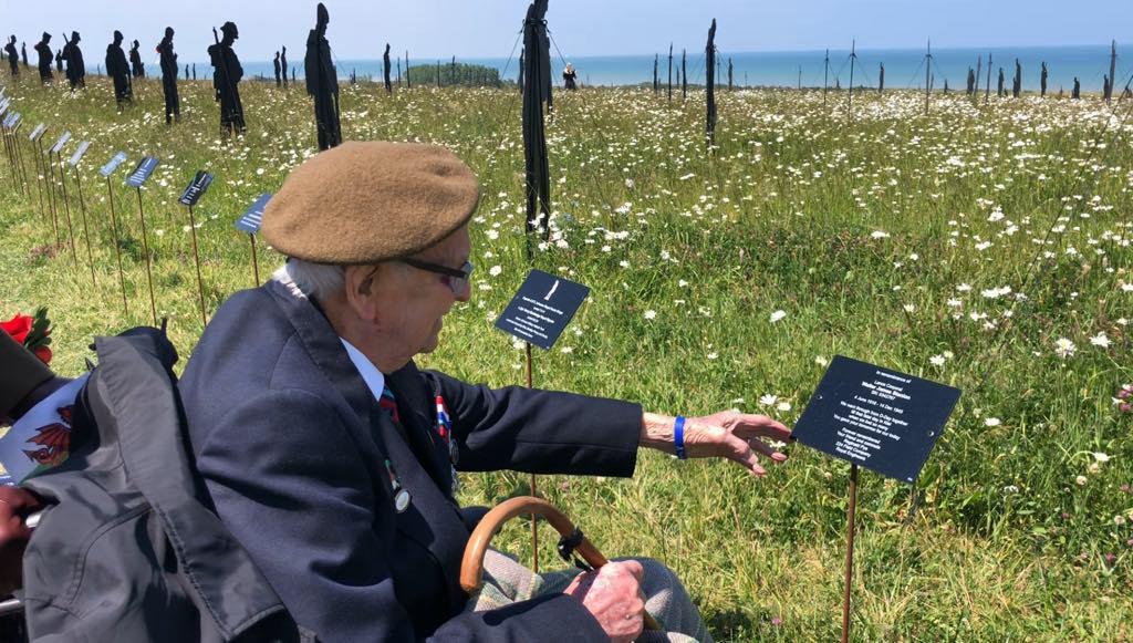Late Veteran Reggie Pye’s Tribute Plaque to a Fallen Comrade – British ...